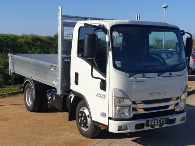 Isuzu N35.125 ( T ) Tipper – Now Sold | Rabeys Commercials